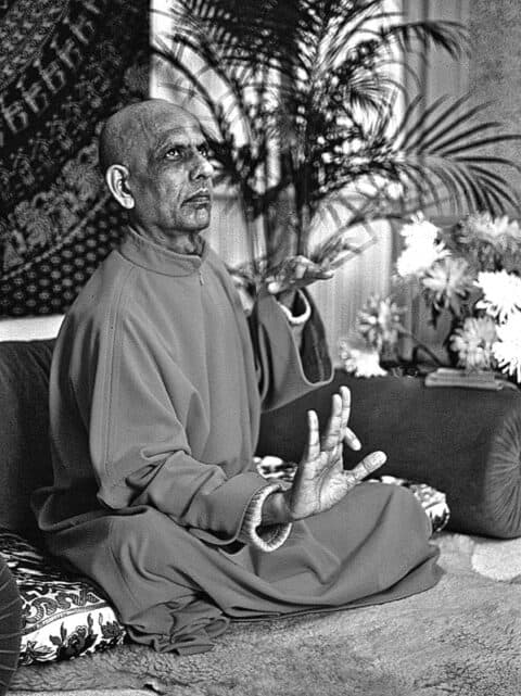 Mudras — Swami Kripalvananda (Swami Kripalu)
